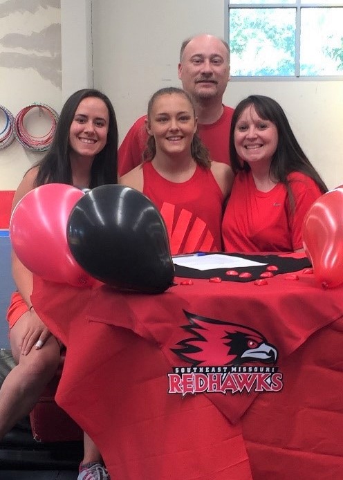 Mackenzie Off On US Scholarship | GymnasticsNZ